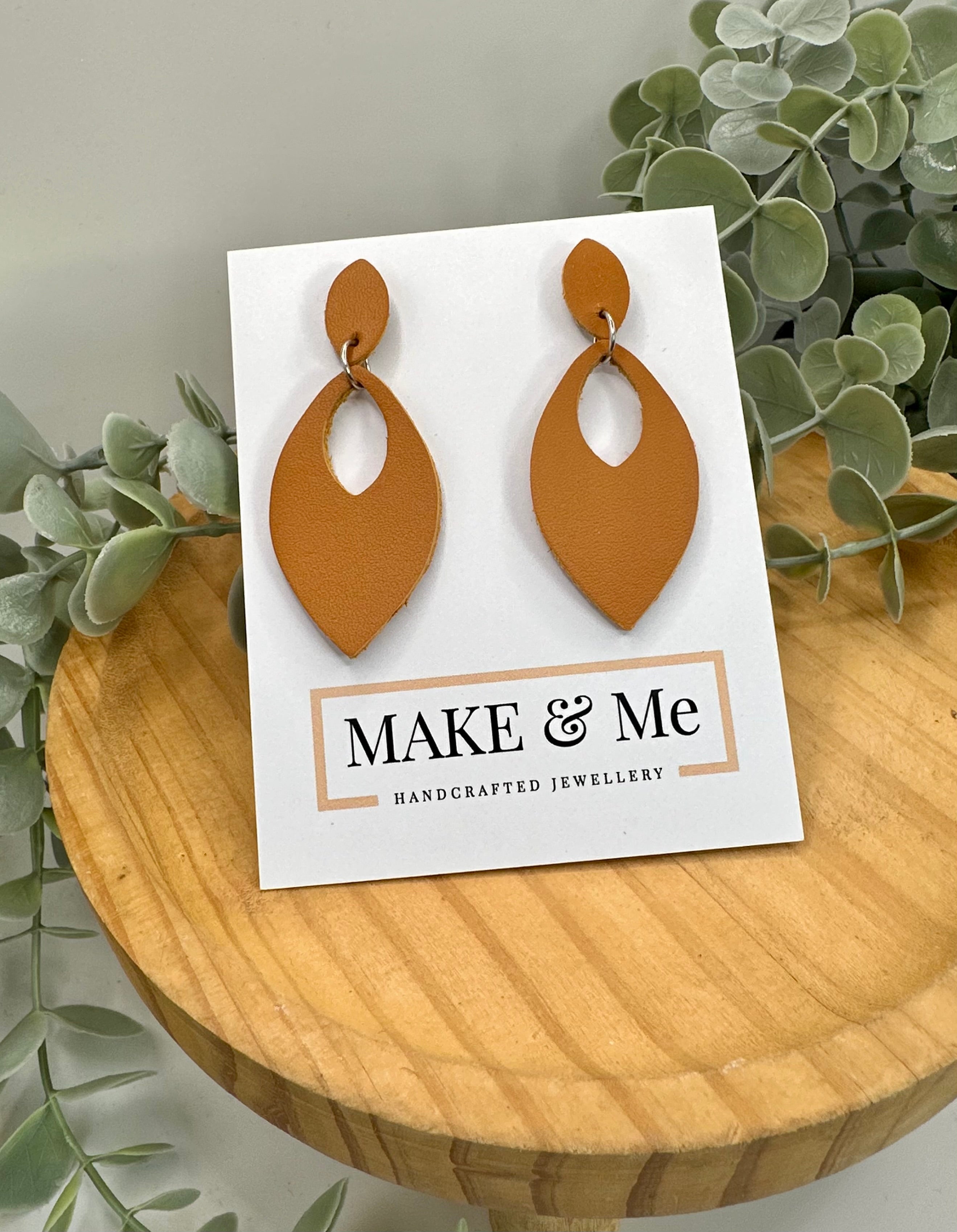 The Reclaimed Leather Collection – MAKE & Me